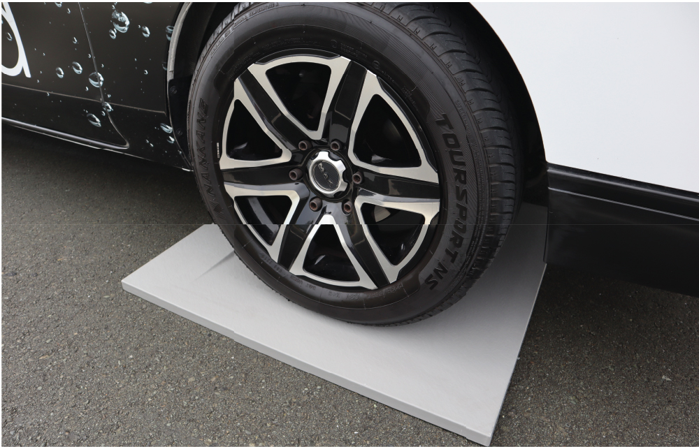 *NEW* Pinnacle Trays – Symphony Showers